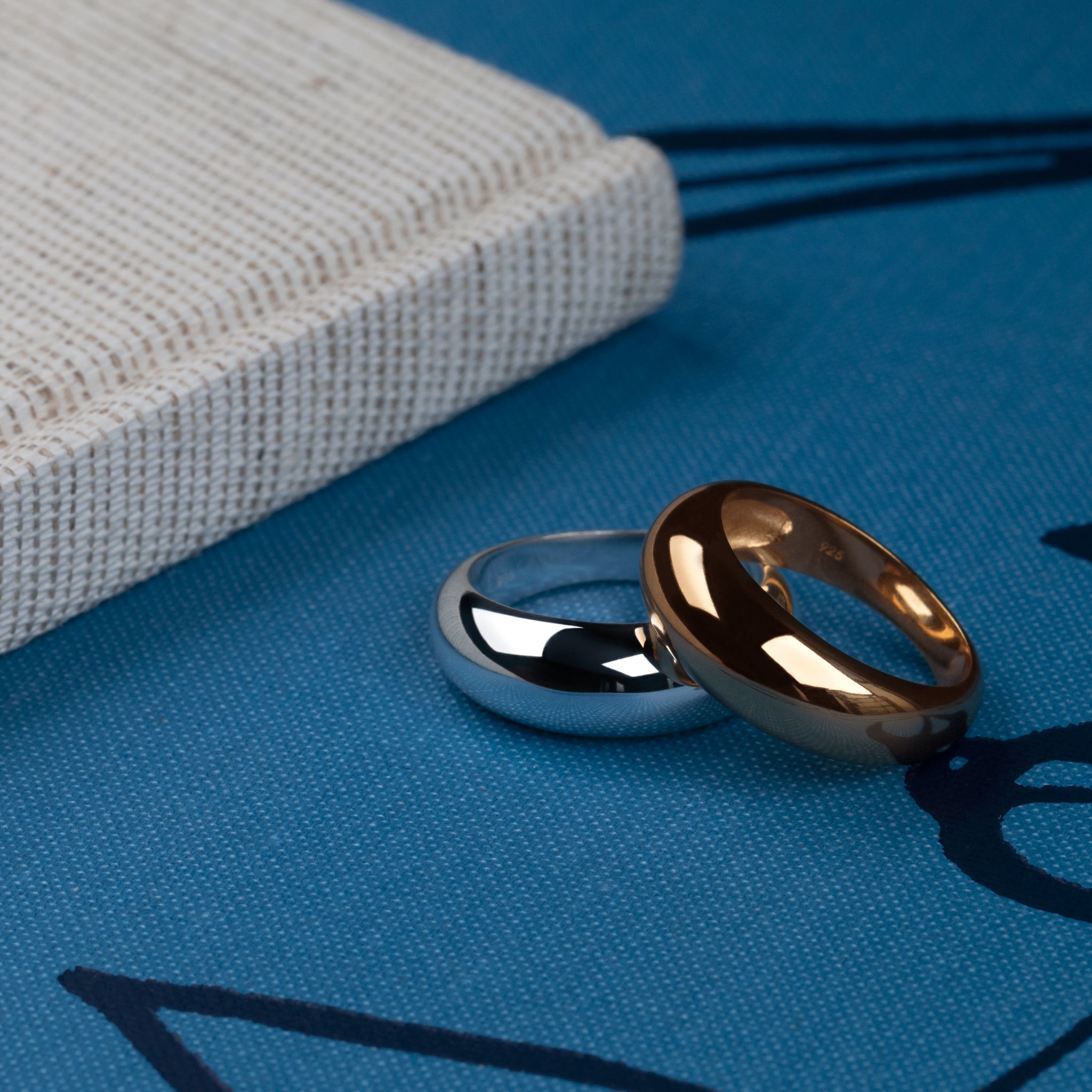 Holly Ring – Handcrafted Cph